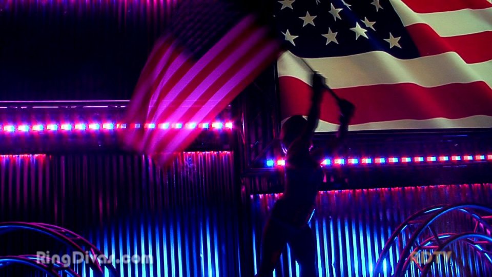 DOWNLOAD - Hazel vs. Tatyana (MMA Match - Divamania 2010) – RingDivas.com
